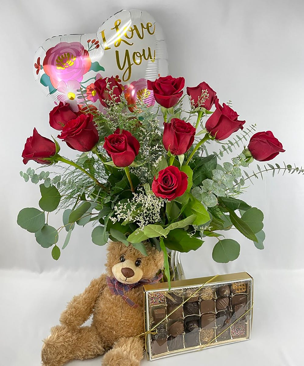 The Romantic | Wayne (NJ) Same-Day Romantic Flowers & Gifts | Bosland's ...